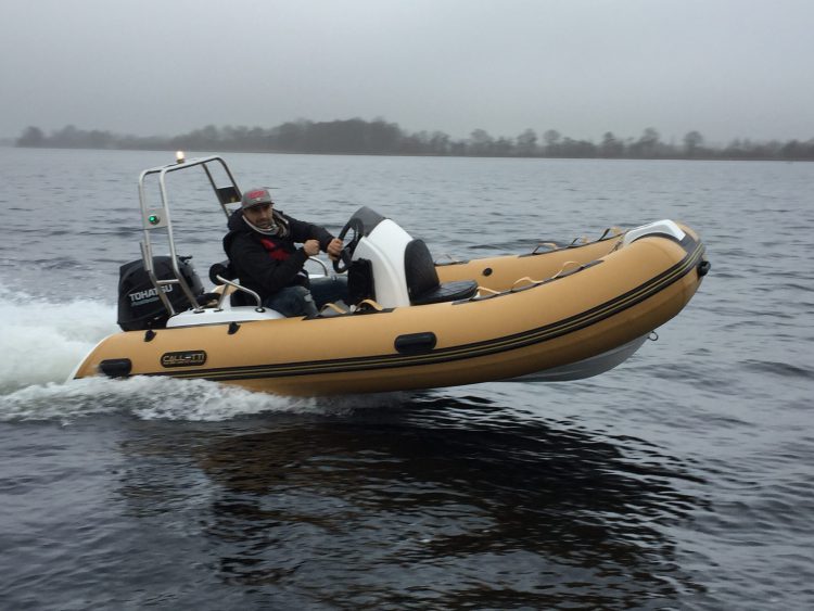Calletti RIB 390 SL: budget funboot - Boottesten.nl